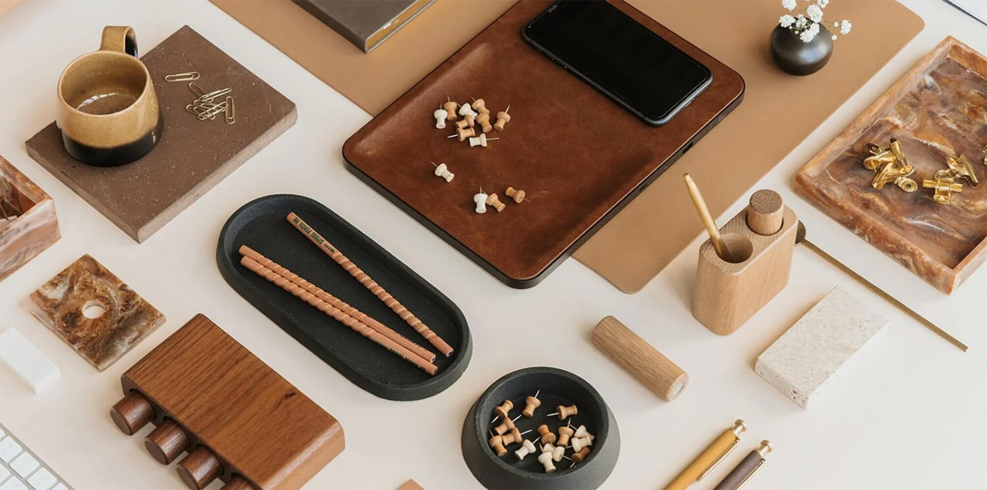 Gifts Under $200