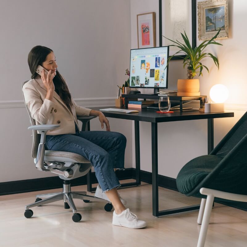 Elements Monitor Stand