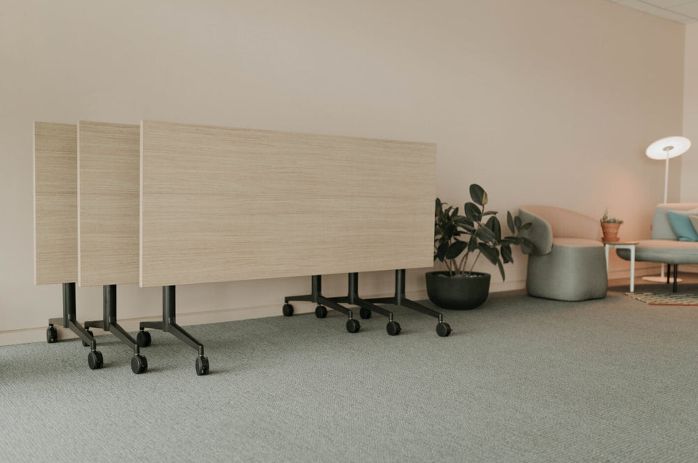 Jive T-Base Flip Table