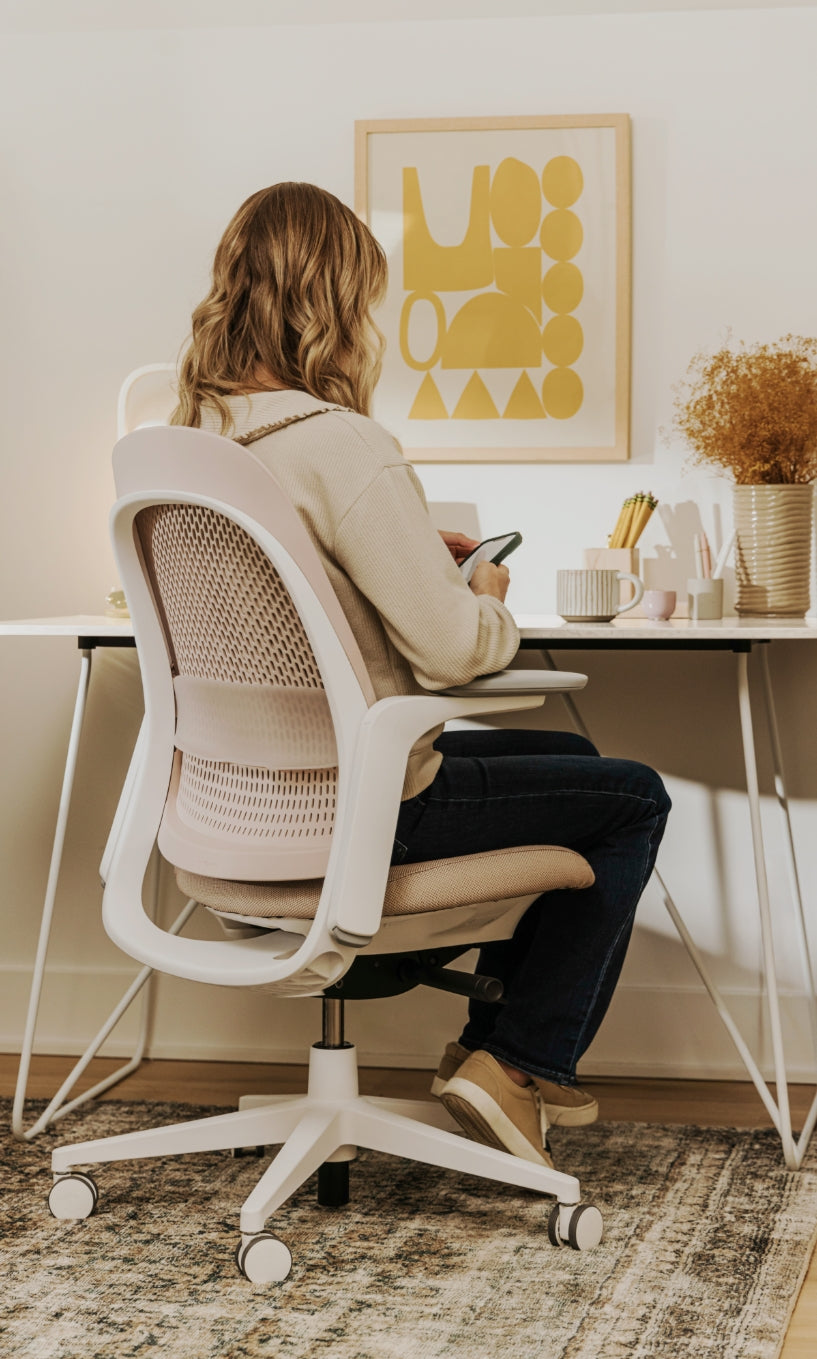 Market Wire Frame Desk