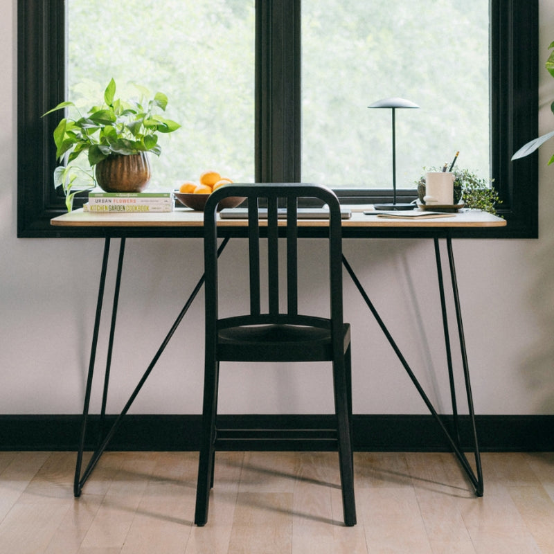 Market Wire Frame Desk