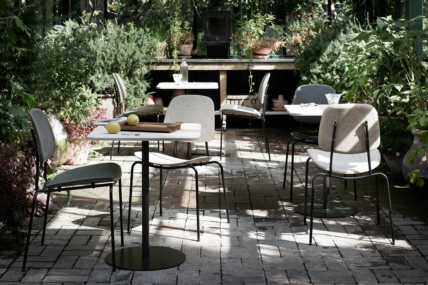 Mater Compound Dining Chair - Sustainable & Stylish