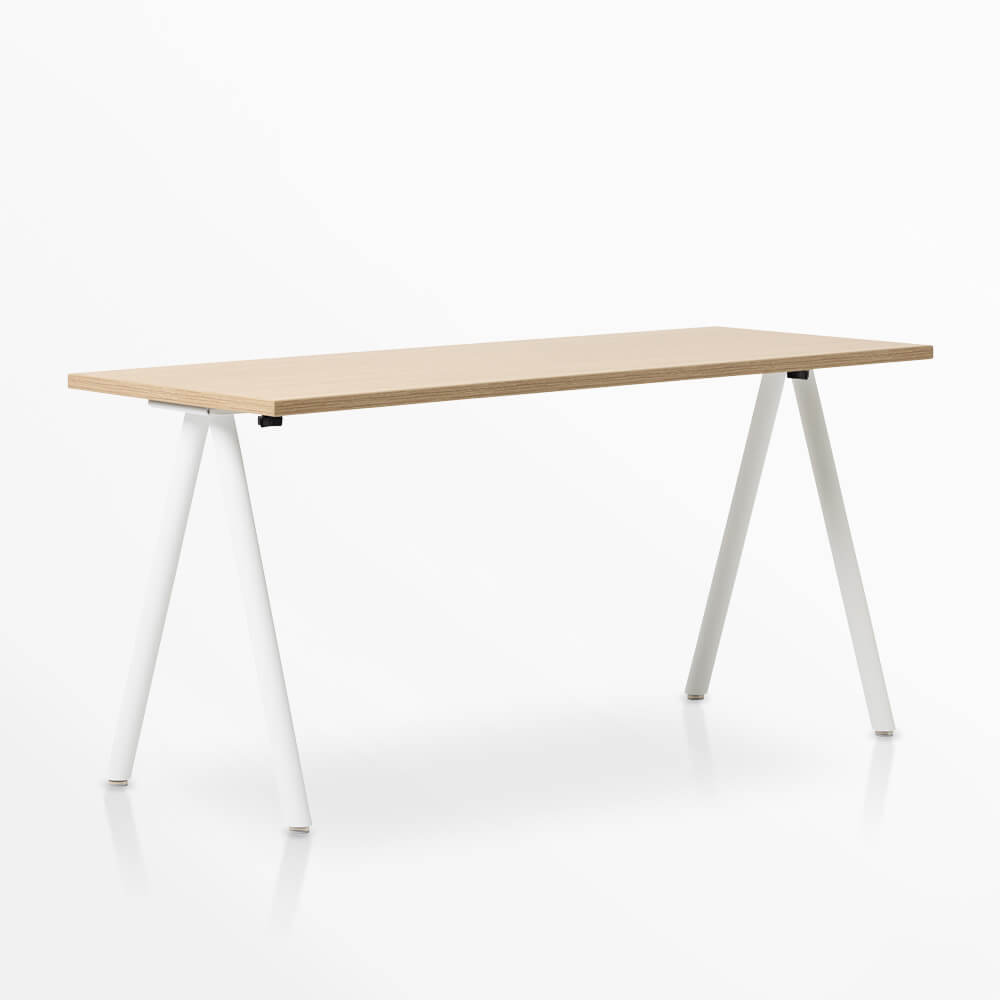 Metro Desk - Functional & Easy to Use