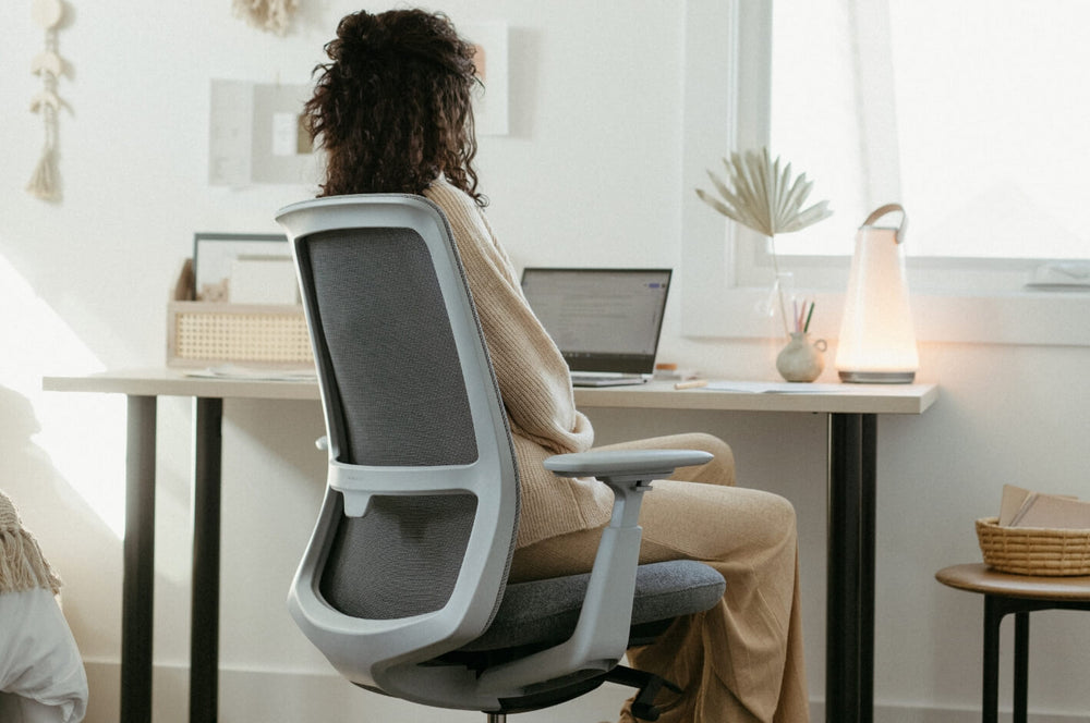 Soji Mesh and Leather Office Chairs | Haworth Store